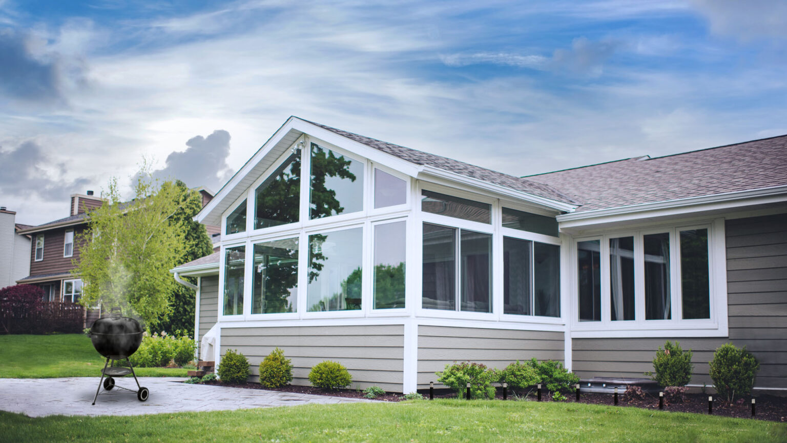 LivingSpace Sunrooms – Experience True Living